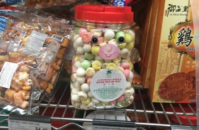 The BEST Asian Snacks You Need to Try (that you didn't know existed ...