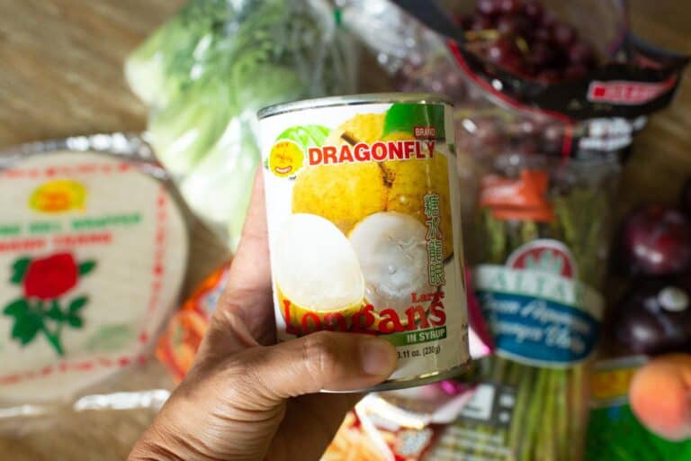 How to Eat Longan and Why You Should Try It (What It Taste Like)