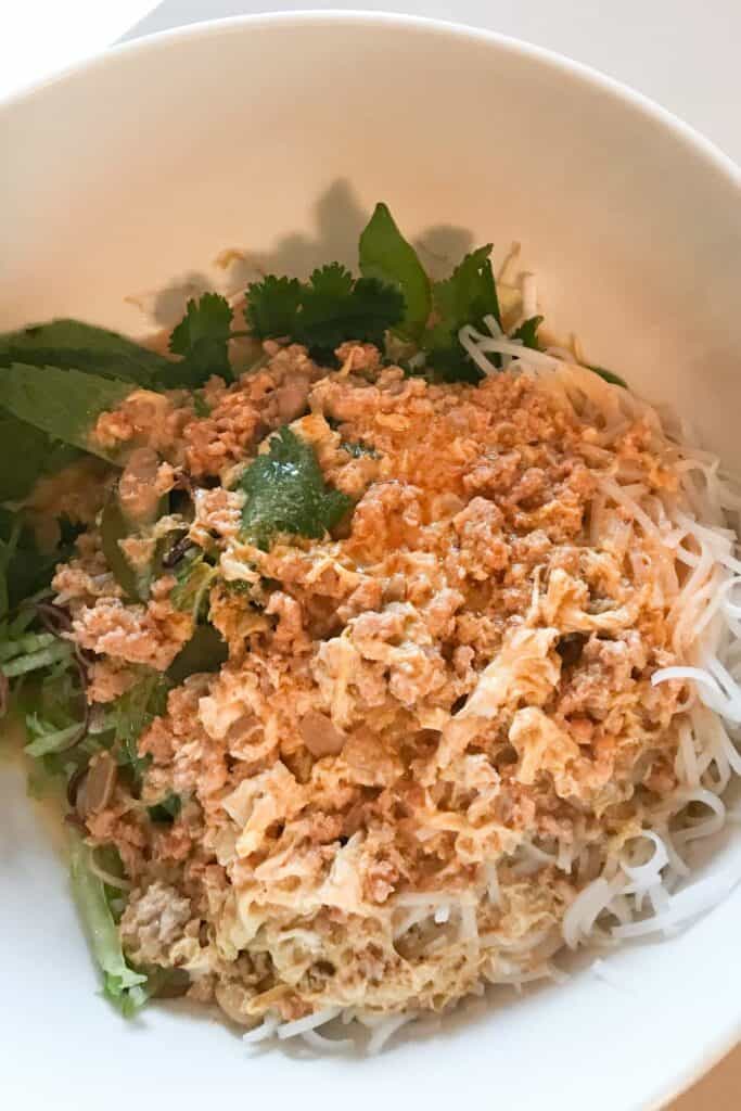 Mee Ka Tee Recipe - Authentic Thai and Lao Coconut Noodle Soup