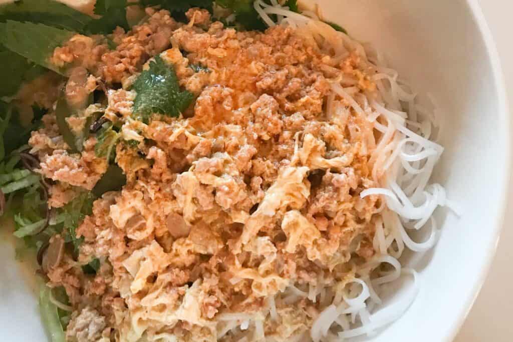 Mee Ka Tee Recipe - Authentic Thai and Lao Coconut Noodle Soup