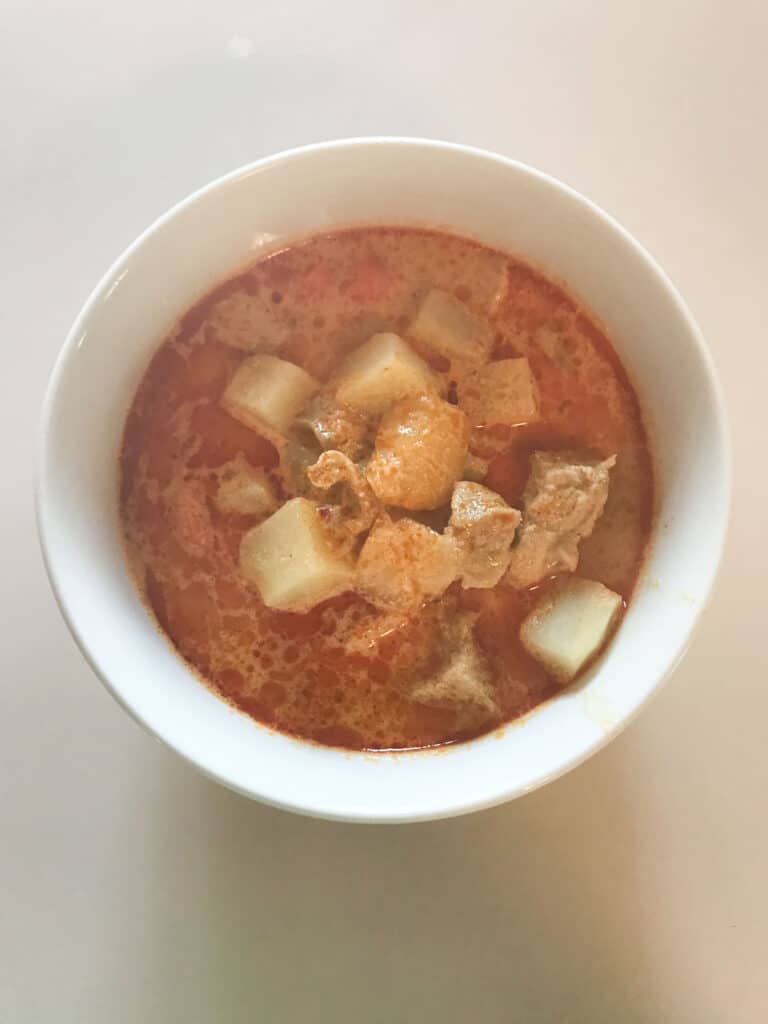 The BEST Authentic Kaeng Kari Kai Recipe - Thai Yellow Curry Chicken