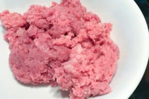 Authentic Laos Fermented Sour Pork Sausage - Som Moo - Cooking with Lane